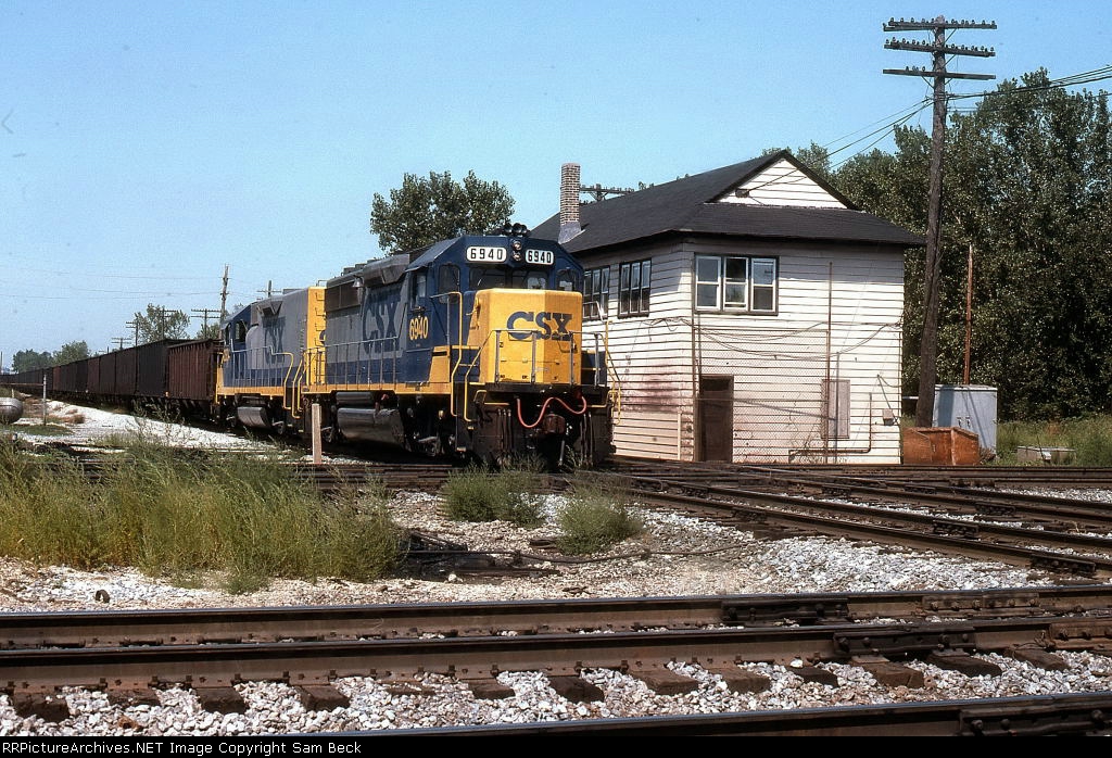 CSX 6940 and 2304 Southbound at Forest Hill Tower